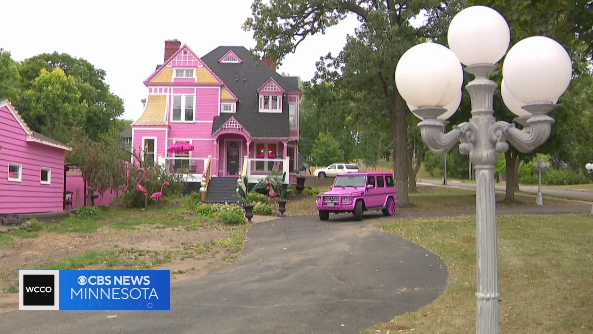 Barbie-inspired mansion in Wisconsin hits market with $1.1M price tag ...