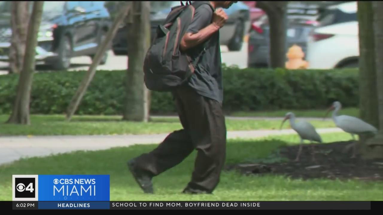 Miami Beach approves new plan to deal with the homeless - CBS Miami