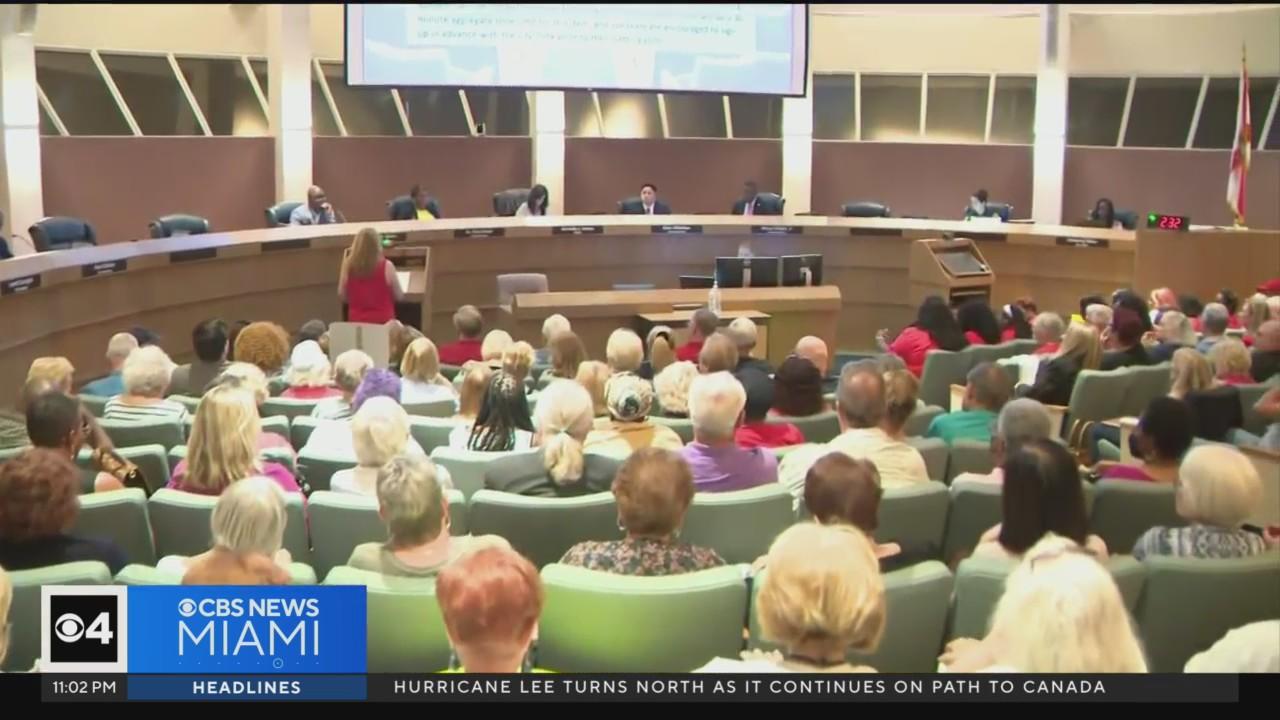 Clubhouse at center of controversy in Tamarac - CBS Miami