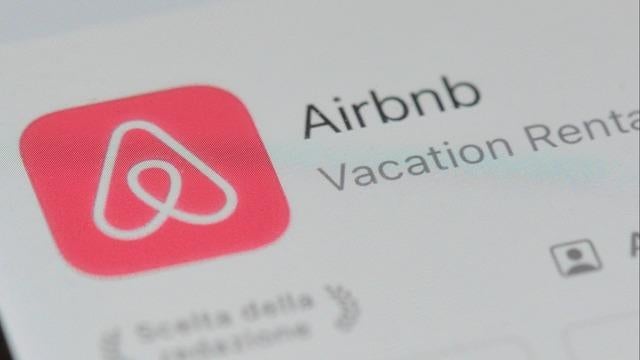 2 indicted in $8.5 million Airbnb, Vrbo scam linked to 10,000 ...
