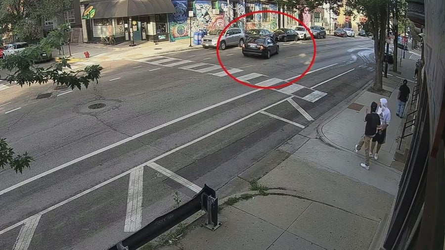 Judge acquits Chicago police officers in 2022 shooting of unarmed man - CBS Chicago