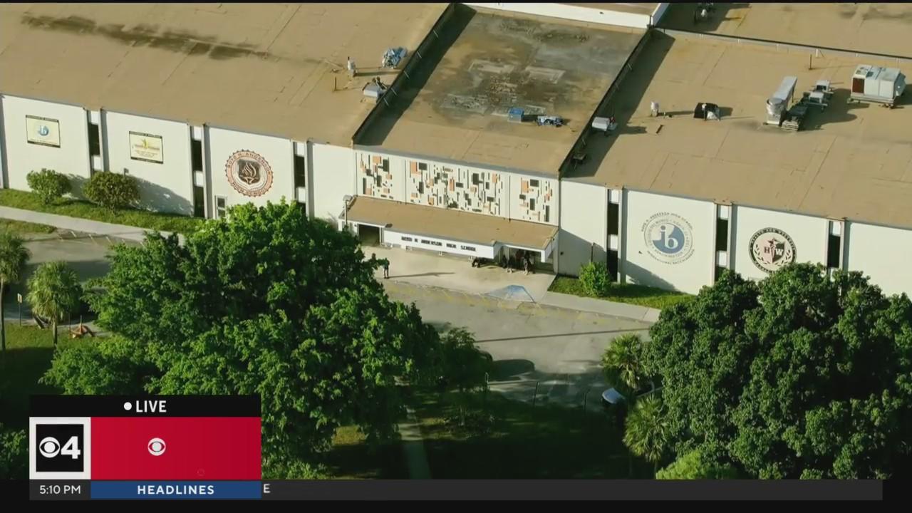 Lockdown lifted at Boyd Anderson High School - CBS Miami