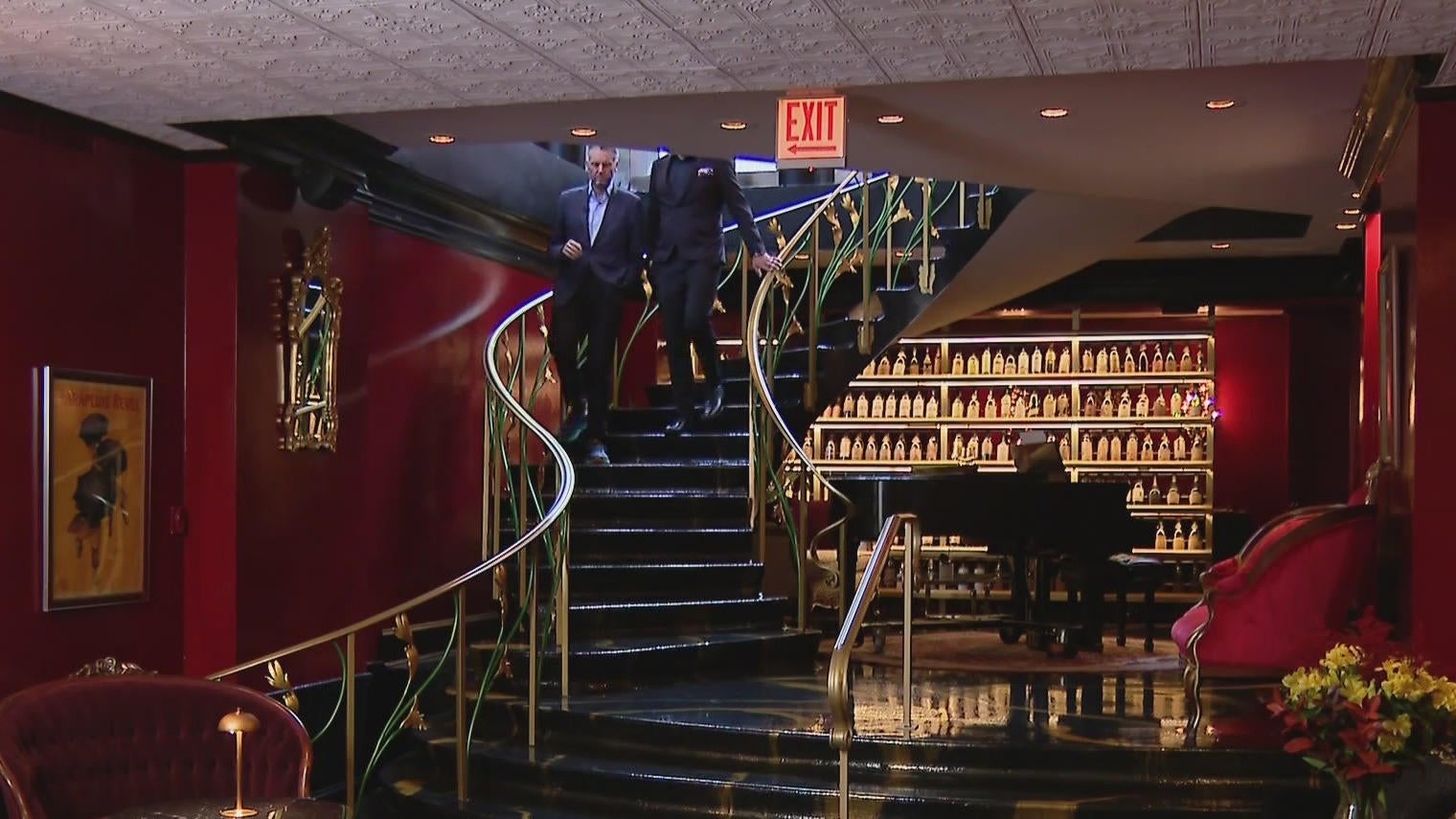 The Astor Club: A swanky Chicago nightspot of the past is reborn - CBS ...