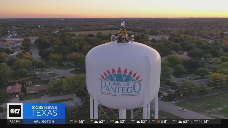 The Pantego tower tree is a Christmas tradition unlike any other - CBS ...