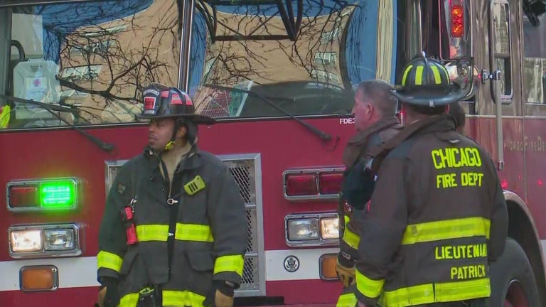 1 person injured in high-rise fire on Chicago's North Side - CBS Chicago