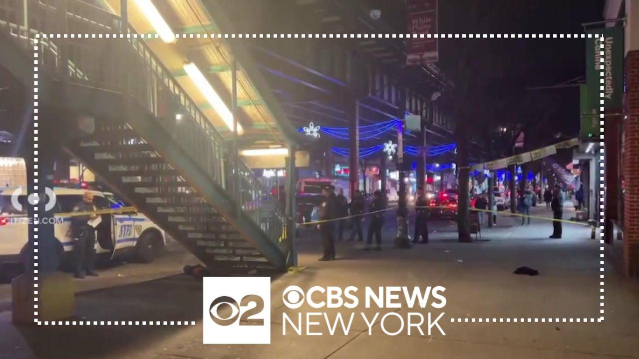 14-year-old critically injured in Bronx stabbing, police say - CBS New York