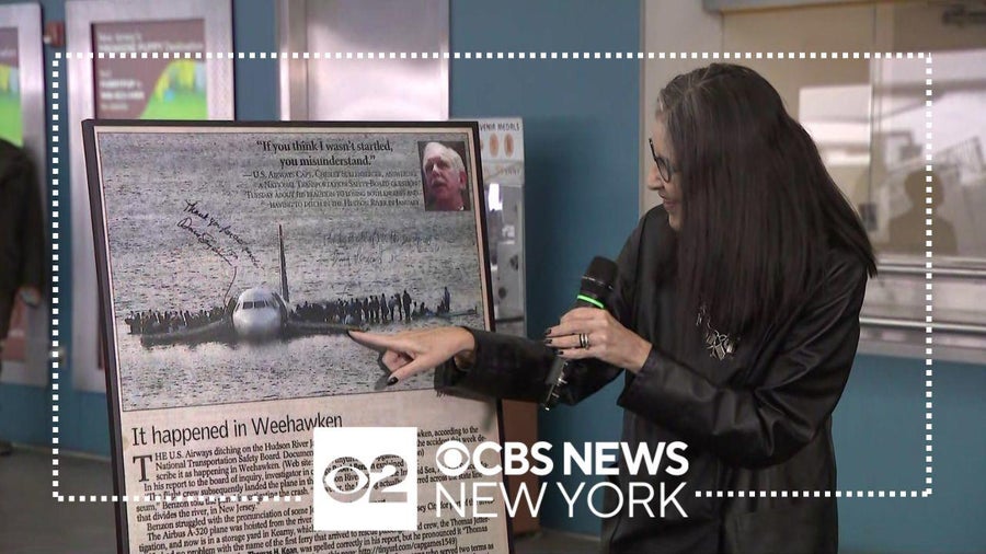 NYC honors "Miracle on the Hudson" first responders, Capt. "Sully ...