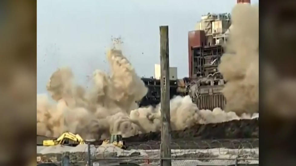 Hilco to pay $12.25 million over botched Chicago smokestack demolition ...
