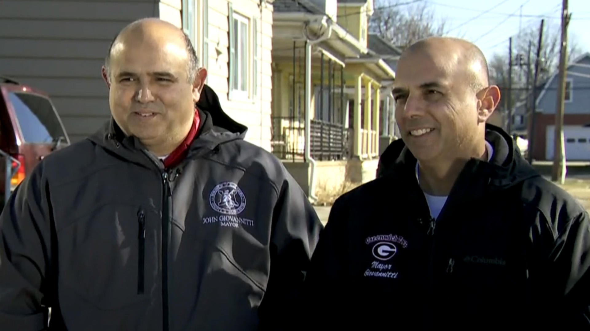 Brothers elected mayors of neighboring New Jersey towns - CBS News