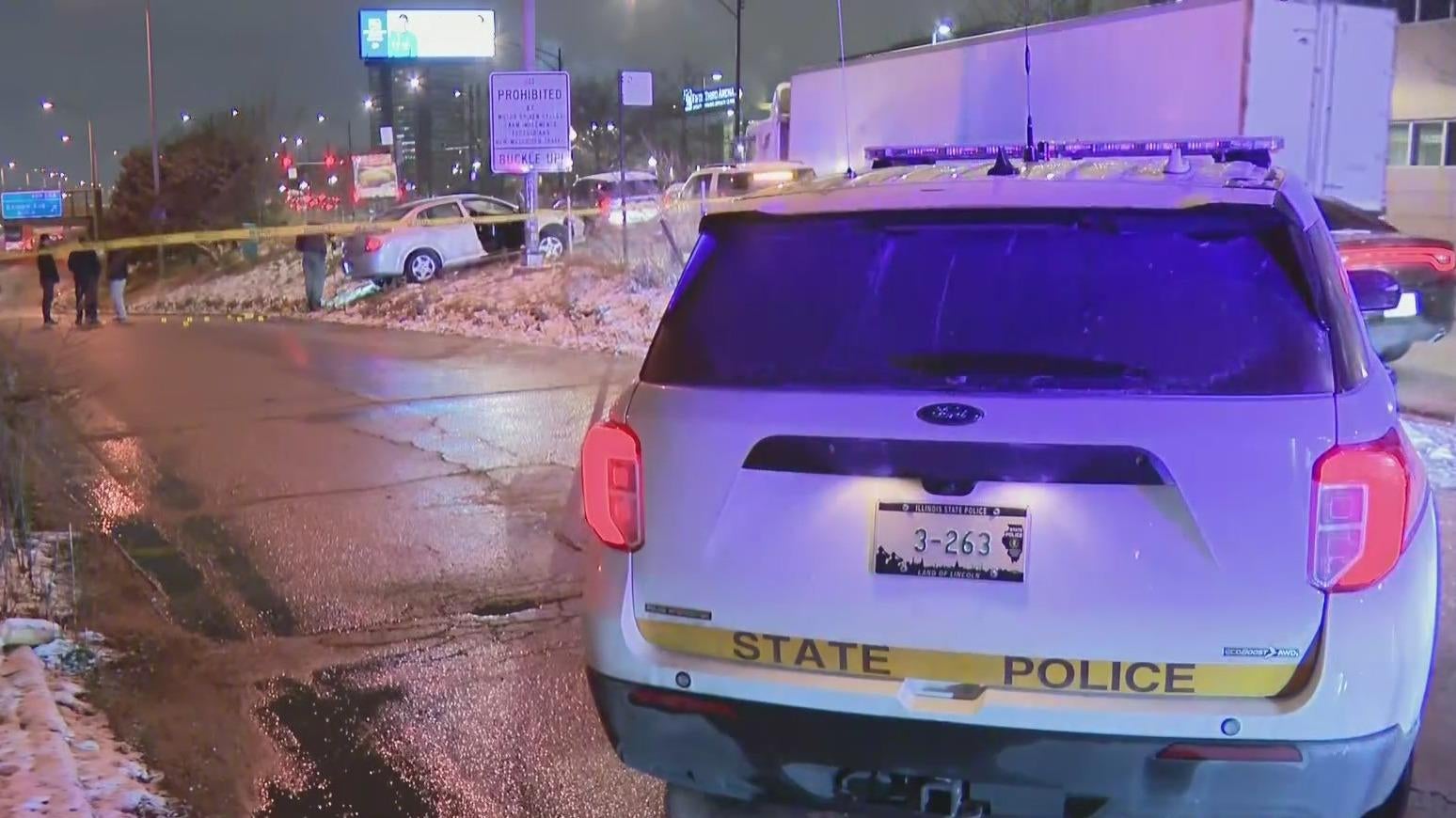 25-year-old dies after shooting on Chicago's Eisenhower Expressway ...