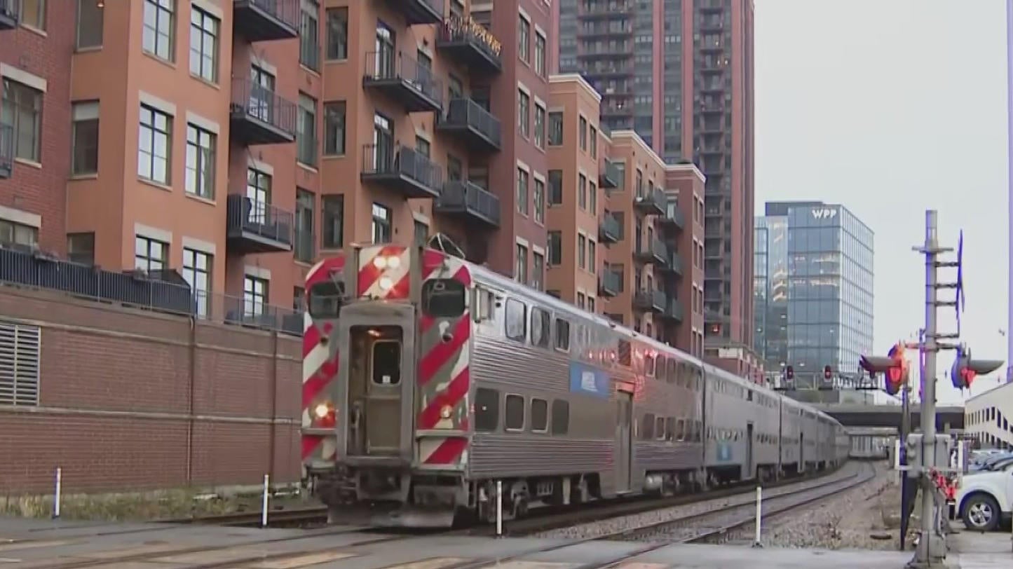 Metra raises rates, simplifies ticketing beginning Thursday - CBS Chicago