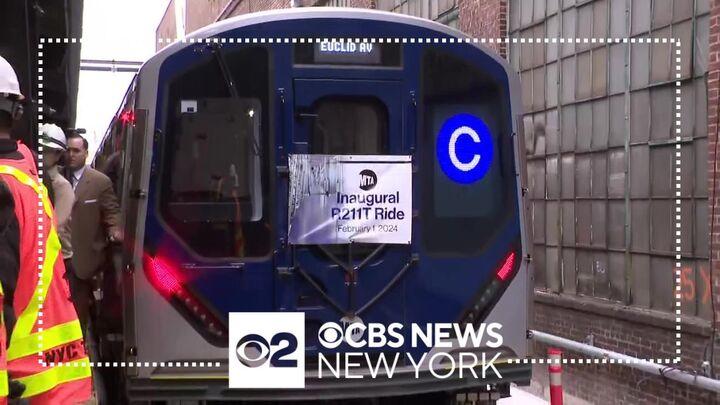 Open-gangway subways in service on C line, letting riders walk from one ...