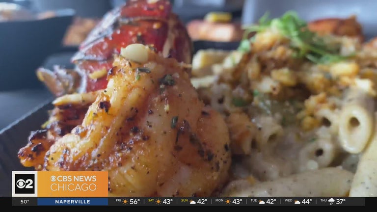 TNT Rooftop, new Chicago restaurant, offers chauffeured dining - CBS ...