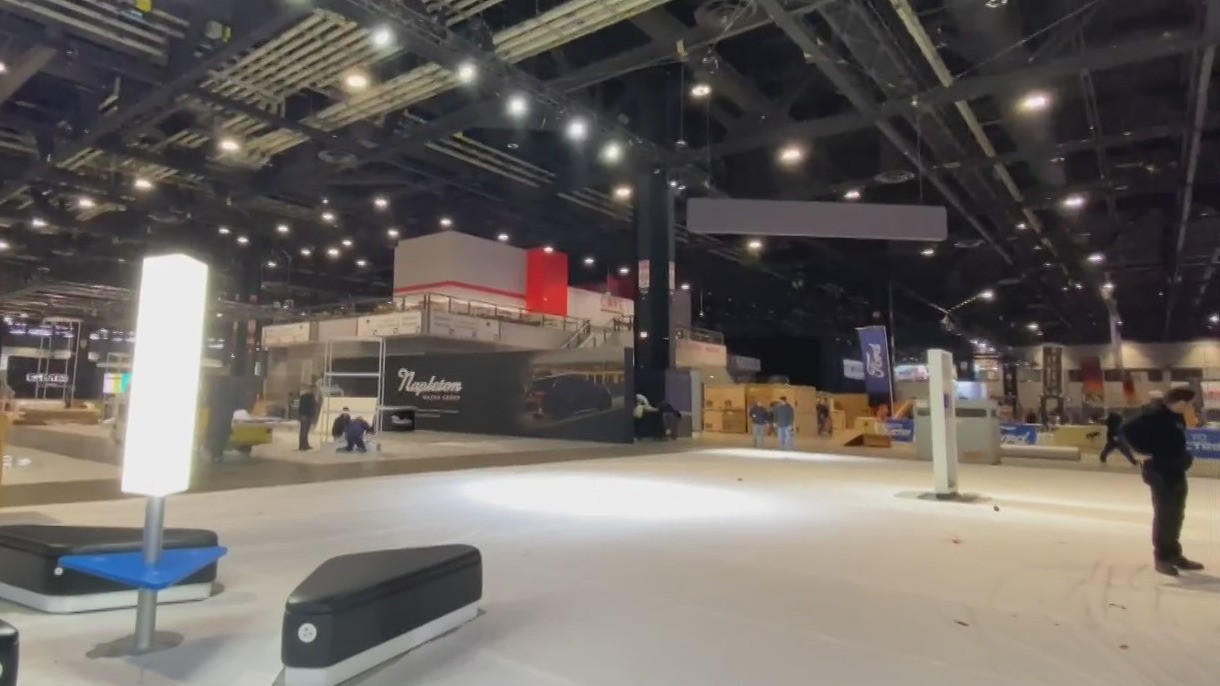 McCormick Place goes from blank space to showroom floor for Chicago ...