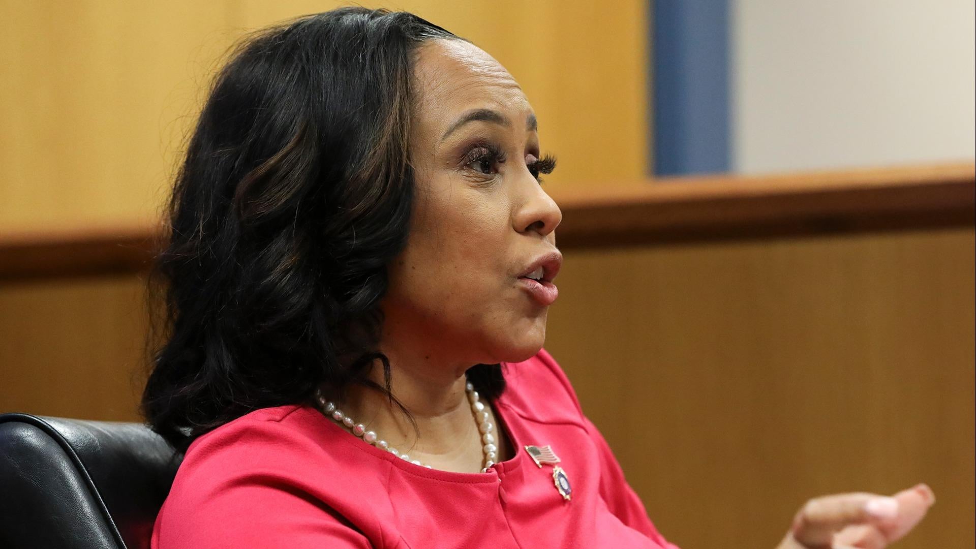 Fulton County D.A.'s office disputes new Trump claims about Fani Willis ...