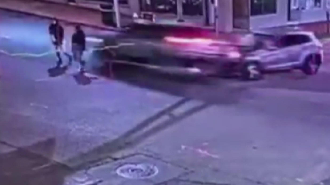 Driver accused of hitting, killing Chicago mom and daughter released ...
