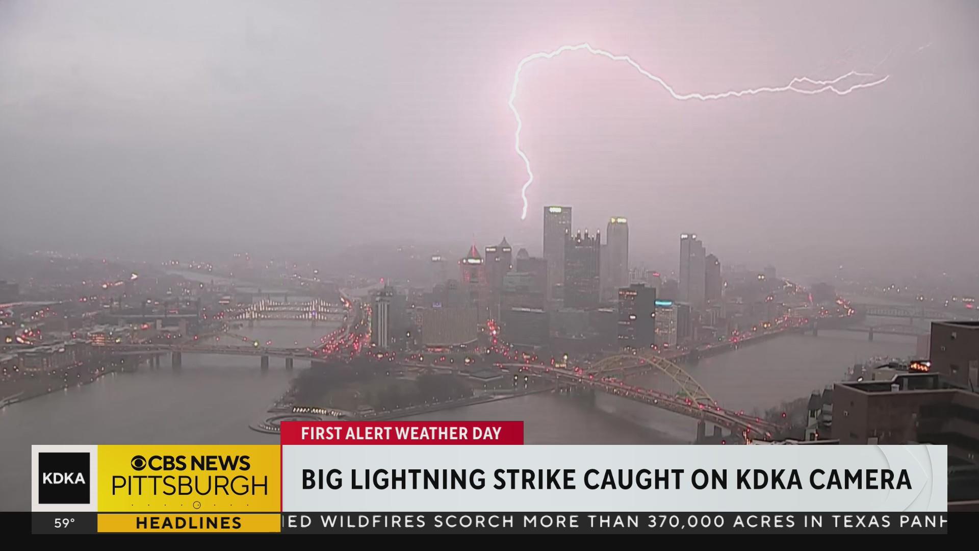 Video shows dazzling lightning bolt flash across Pittsburgh skyline ...