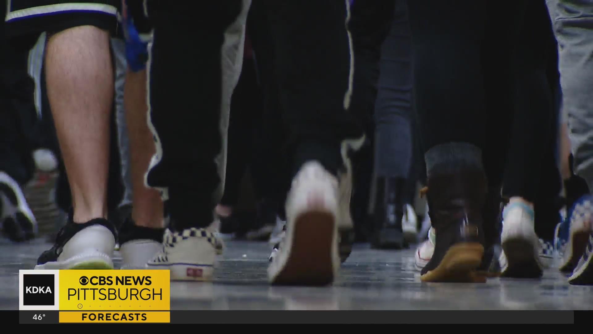 Pittsburgh Promise coaches play key role in lives of students - CBS ...