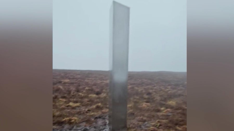 "Mysterious" monolith appears in Nevada desert, police say - CBS News