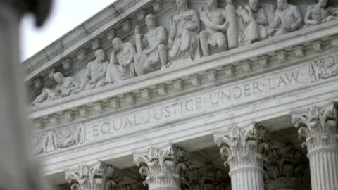 Supreme Court lets Texas detain and jail migrants under SB4 immigration ...