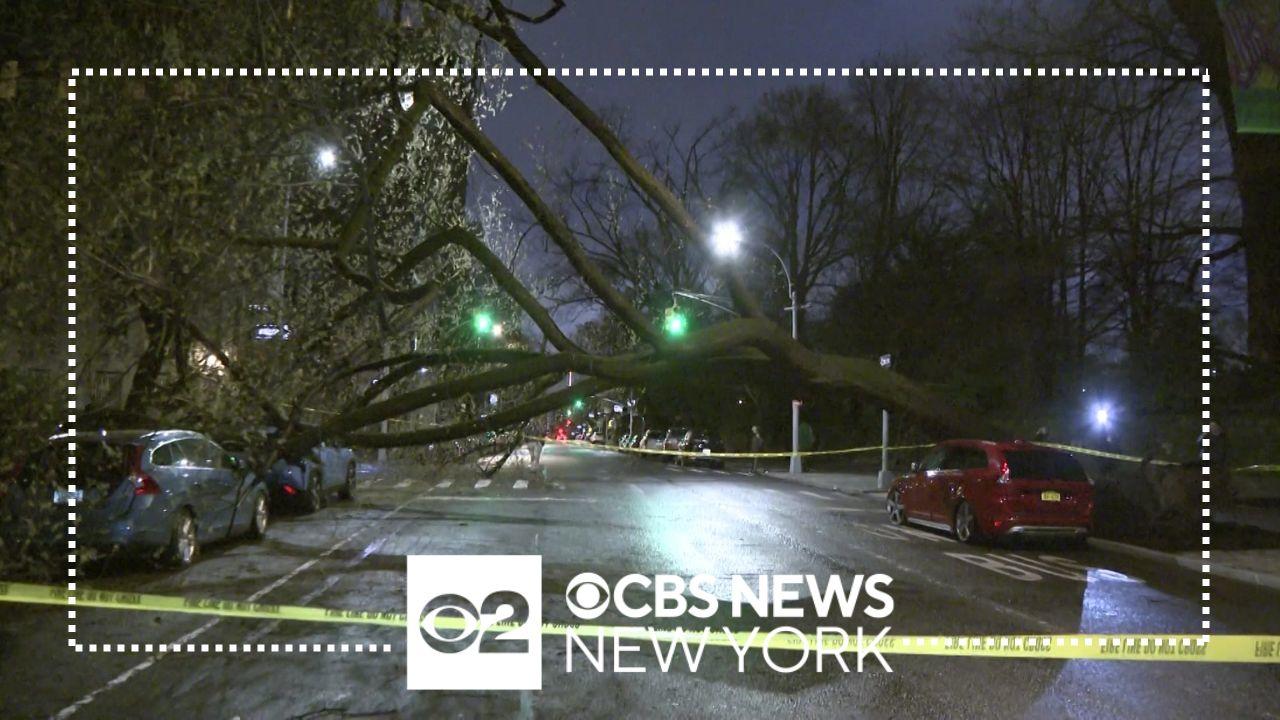 Record rain soaks New York, causes damage across region - CBS New York