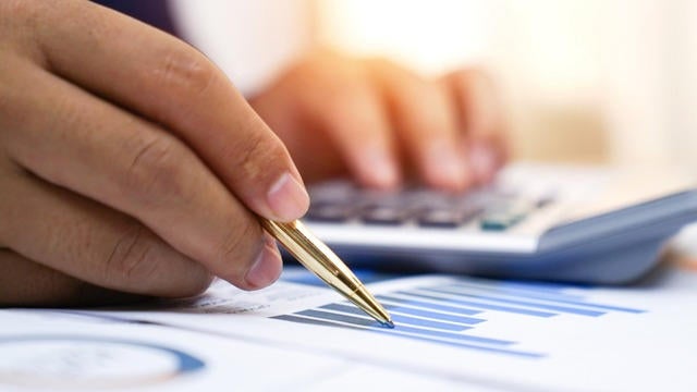 Americans think they pay too much in taxes. Here's who pays the most ...