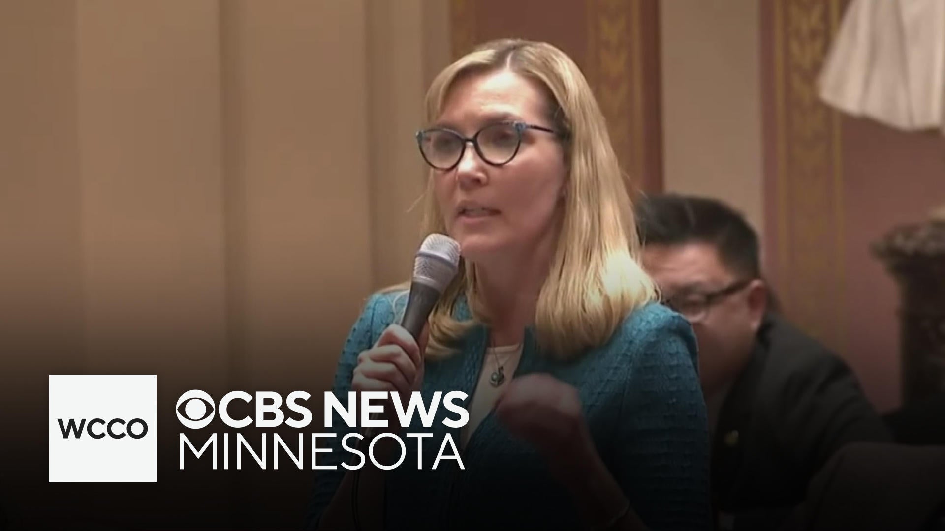 Minnesota State Sen. Nicole Mitchell arrested in Detroit Lakes on ...