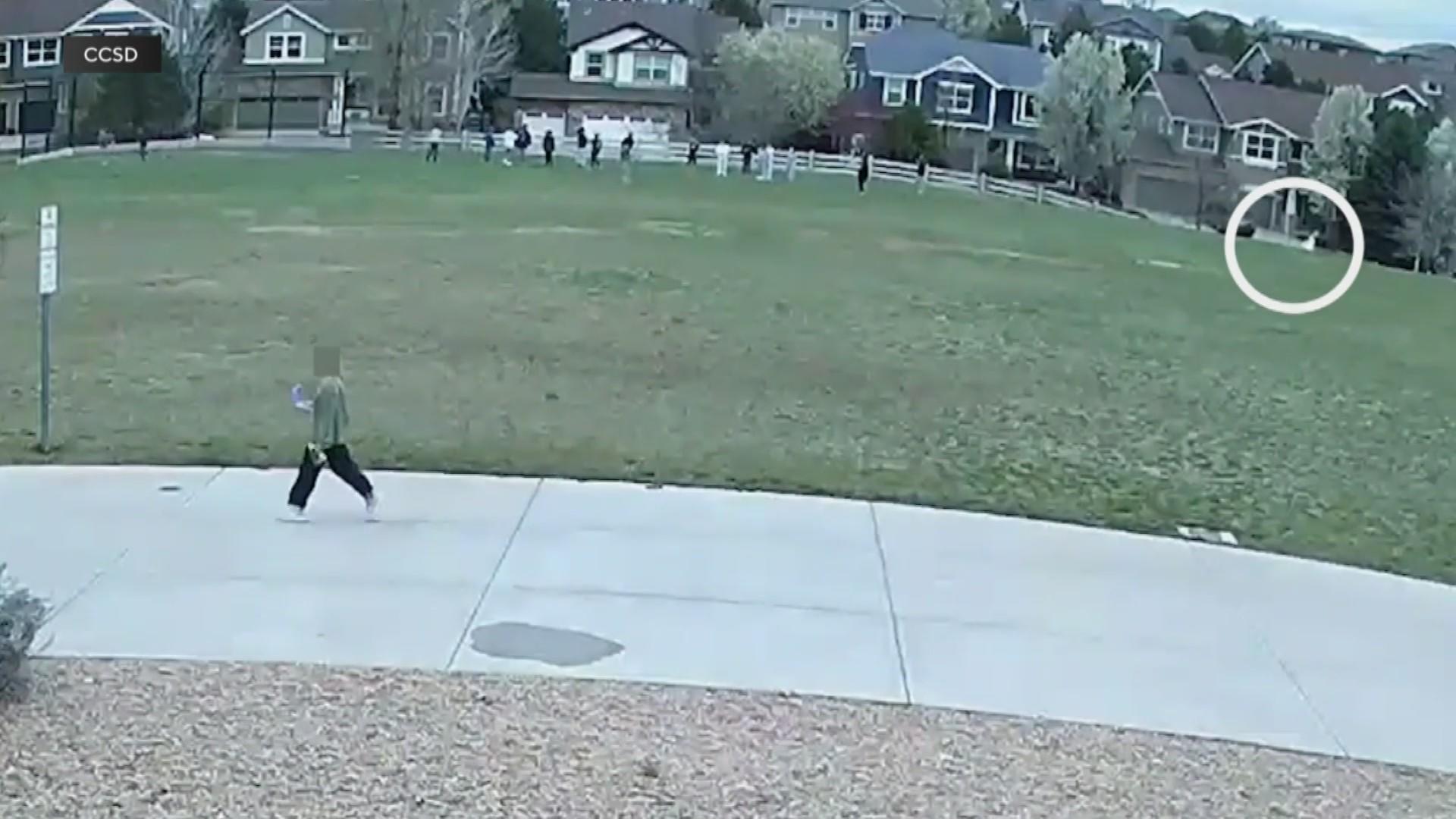 Video: Watch man lunge at child in attempted kidnapping at a Colorado ...
