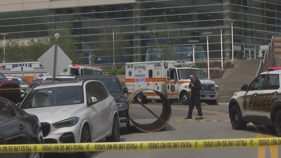 Fire causes partial roof collapse at Pittsburgh-area home - CBS Pittsburgh