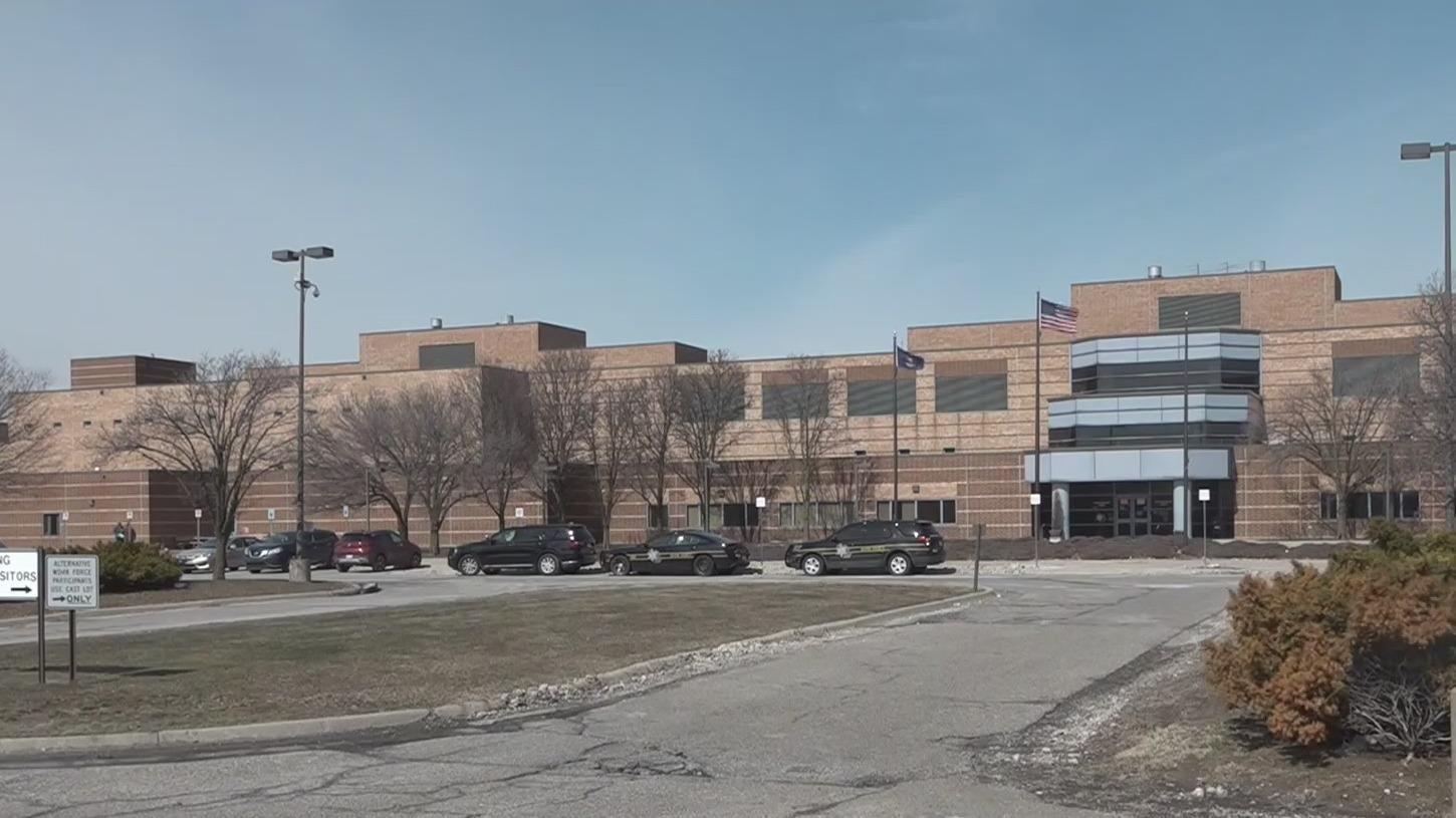 Former Wayne County juvenile detention worker charged with sexually ...
