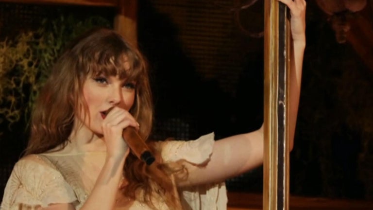 Taylor Swift fans danced so hard during her concerts they created ...