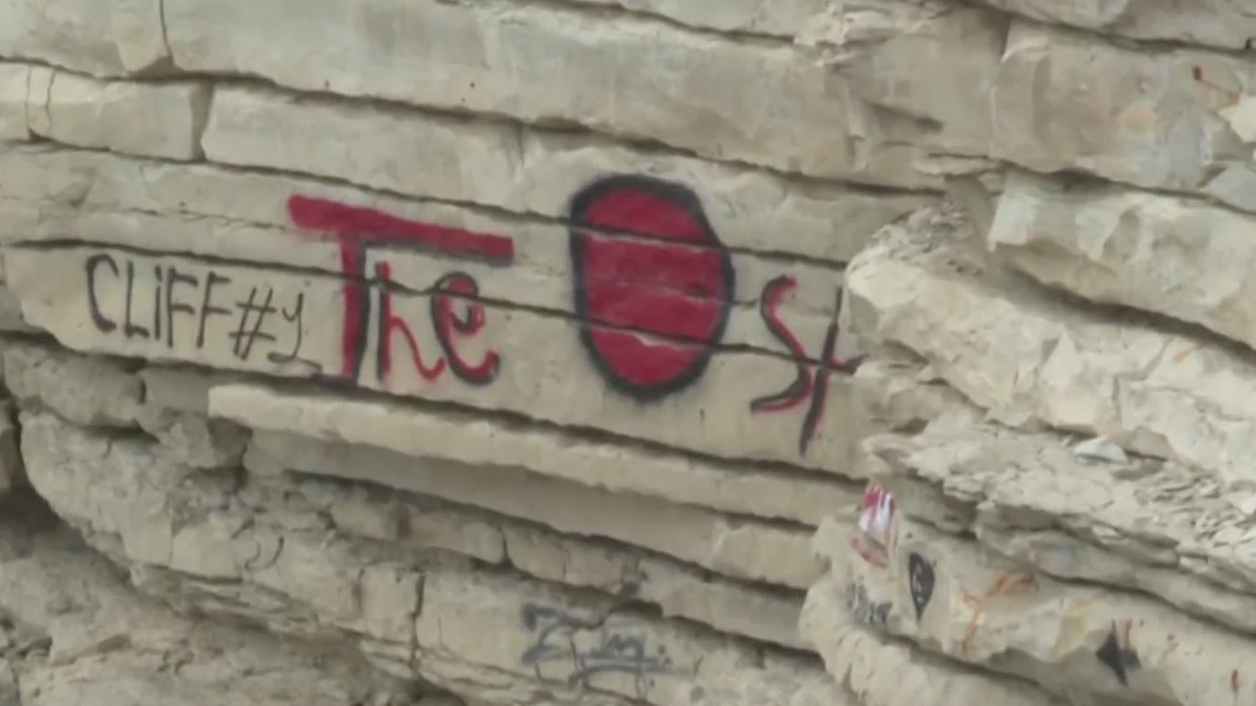 Crews will remove graffiti at Lake Pueblo State Park in Colorado - CBS ...