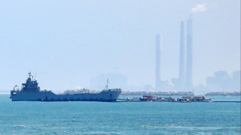 Aid starts flowing into Gaza Strip across temporary floating pier U.S ...