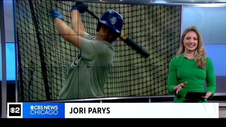Aurora University freshman shines at plate, at Wrigley Field - CBS Chicago