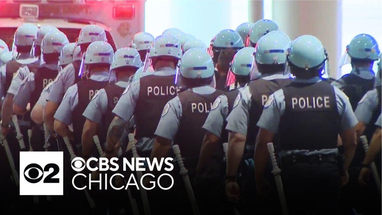 Chicago police reveal training tactics for DNC - CBS Chicago