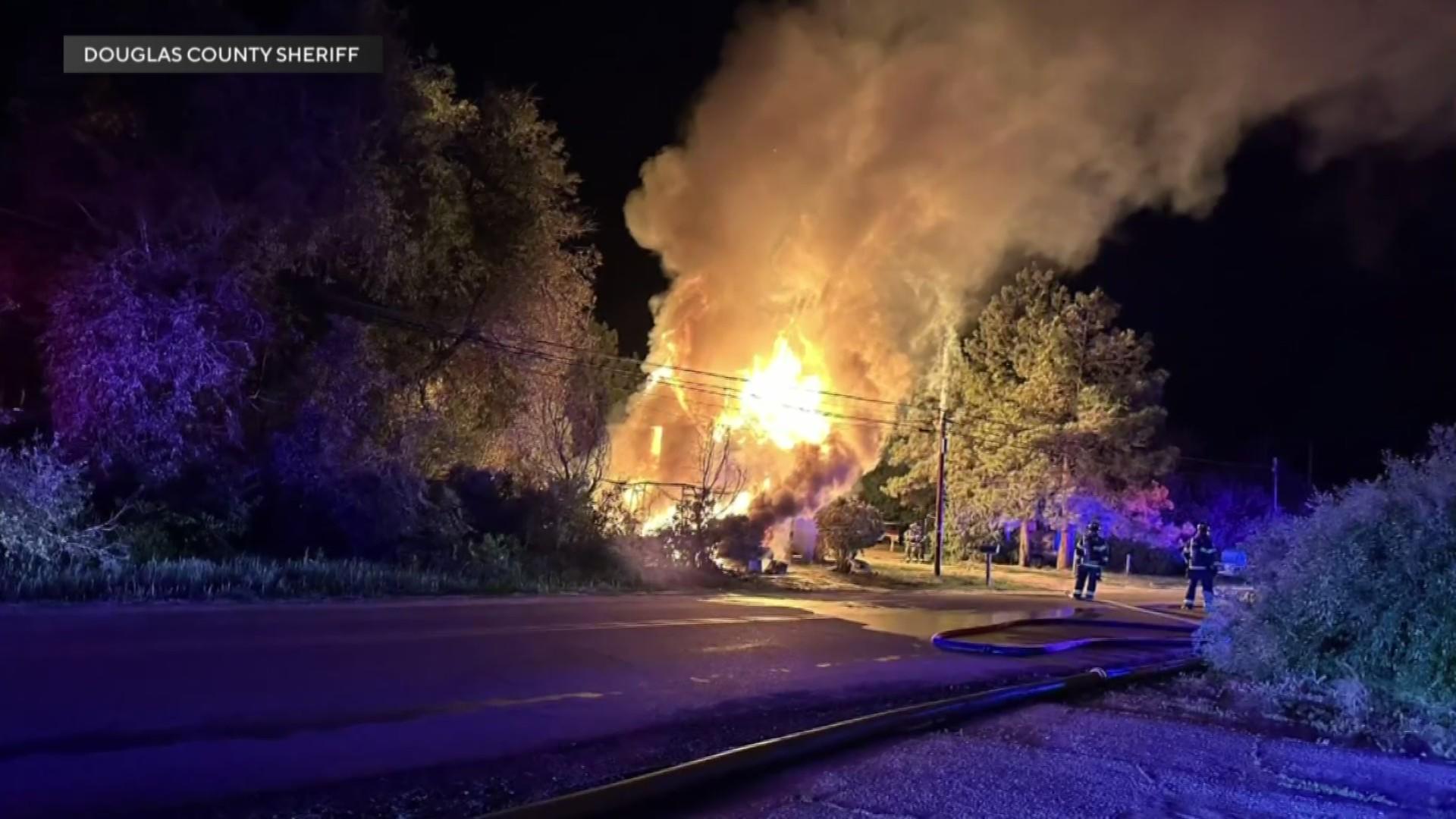 Colorado firefighters and sheriff's deputies respond to reported ...