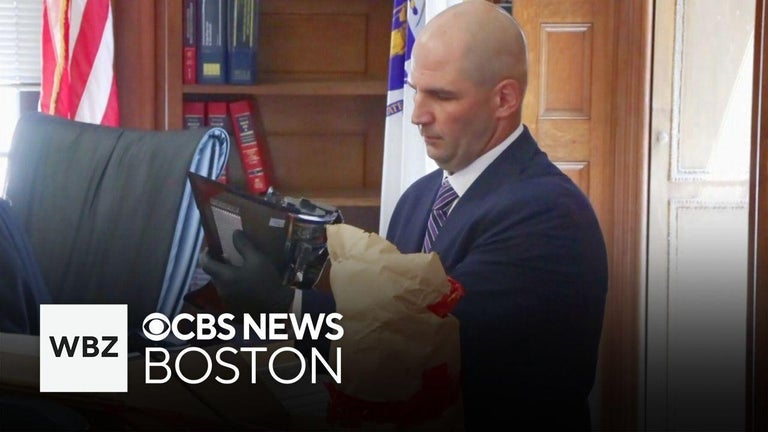 Karen Read murder trial highlights Trooper Michael Proctor's ...
