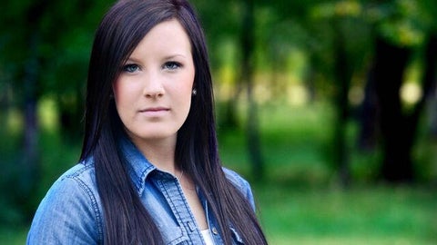 Texas girl played dead to survive shooting that killed her family - CBS ...