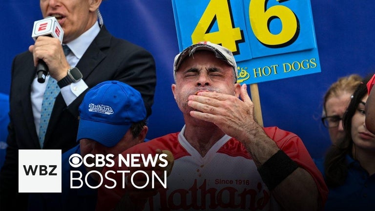 Geoffrey Esper of Massachusetts finishes second in Nathan's Hot Dog ...