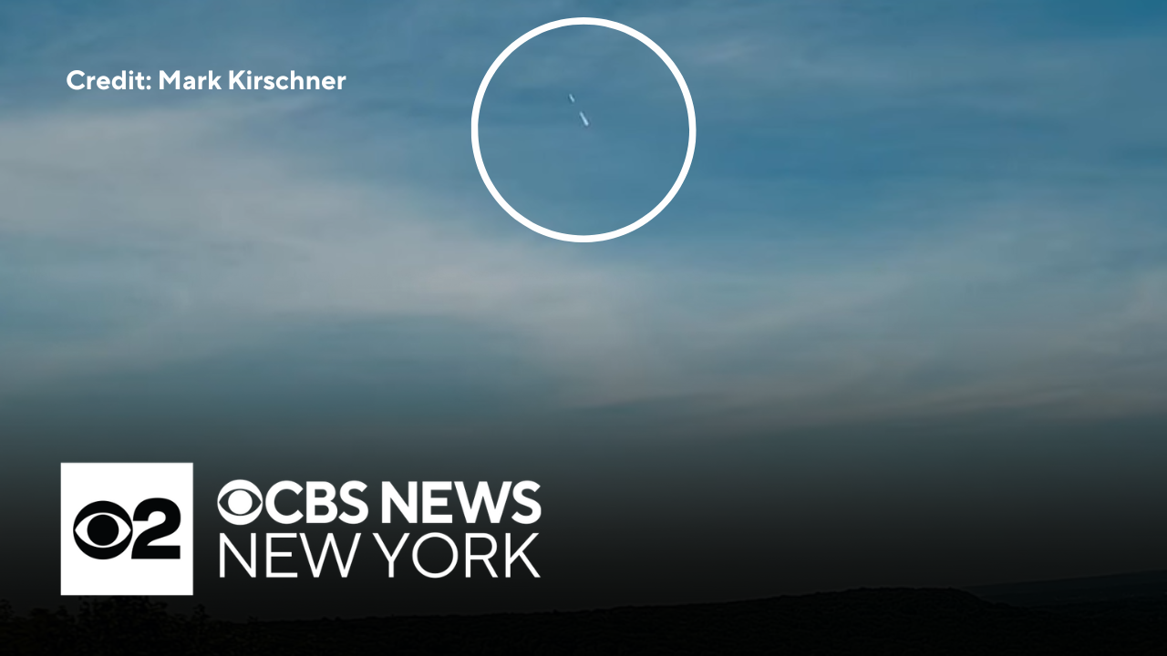Meteor streaks through sky over Statue of Liberty in NYC. Videos show ...
