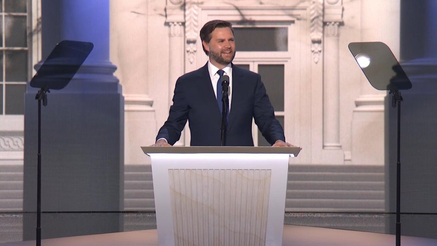 Usha Vance introduces RNC to husband JD Vance, who's still "the most ...