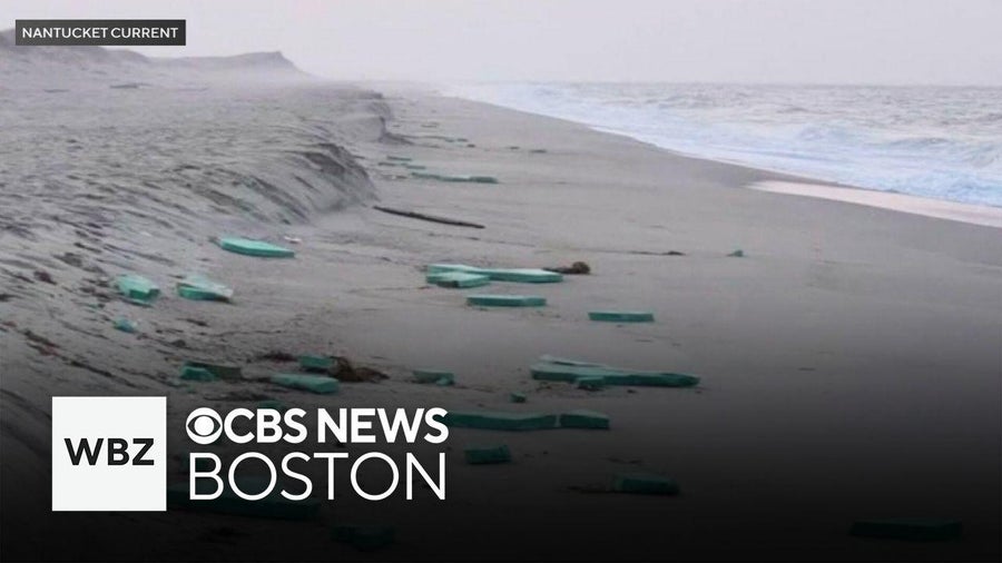 300-foot piece of broken wind turbine blade falls into Atlantic Ocean ...