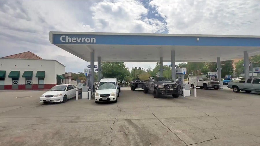 Chevron is moving its headquarters from California to Texas - CBS San ...