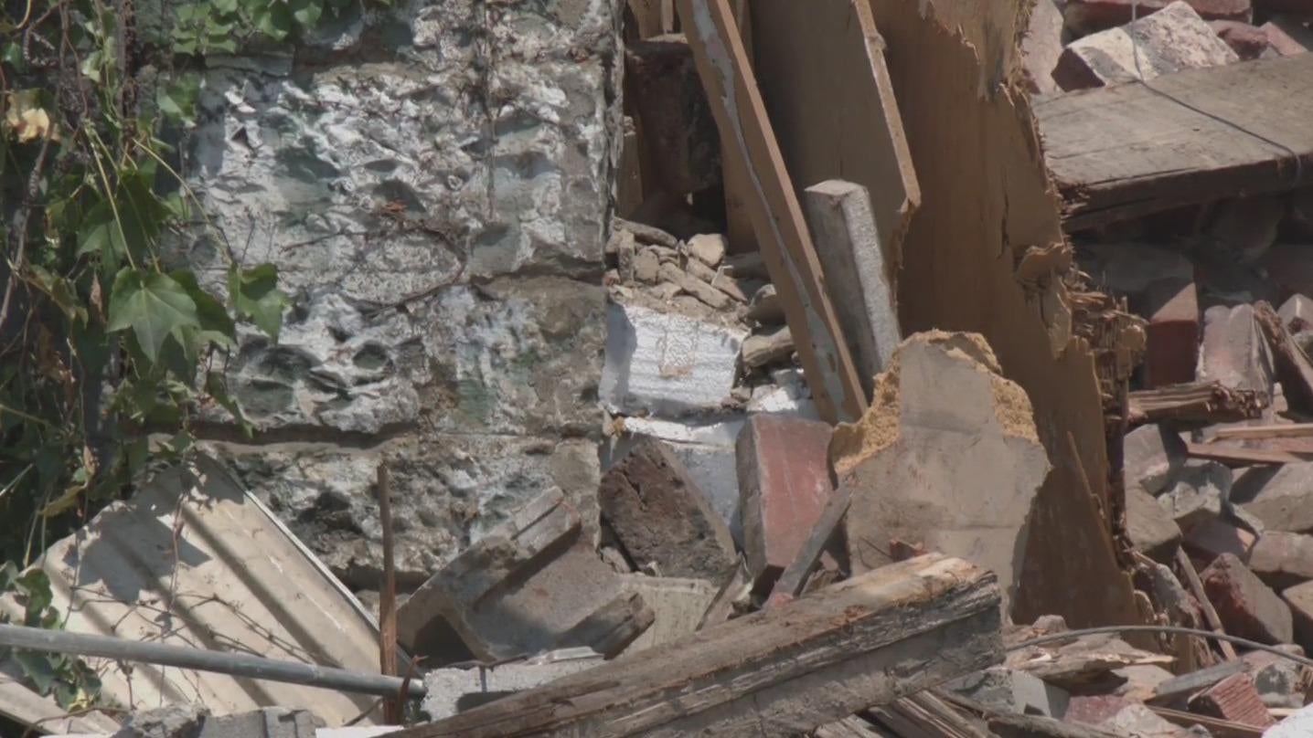 Emergency demolition begins after building partially collapses in ...