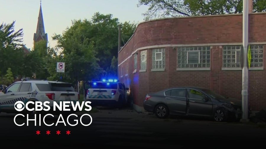 2 Chicago Police officers, third person injured in crash on Chicago's ...