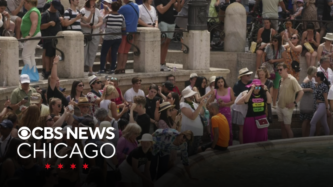 Rome's Trevi Fountain gets temporary catwalk as famous landmark ...