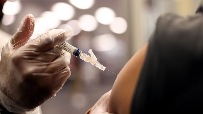 Flu vaccine might be less effective this year, new CDC report suggests ...