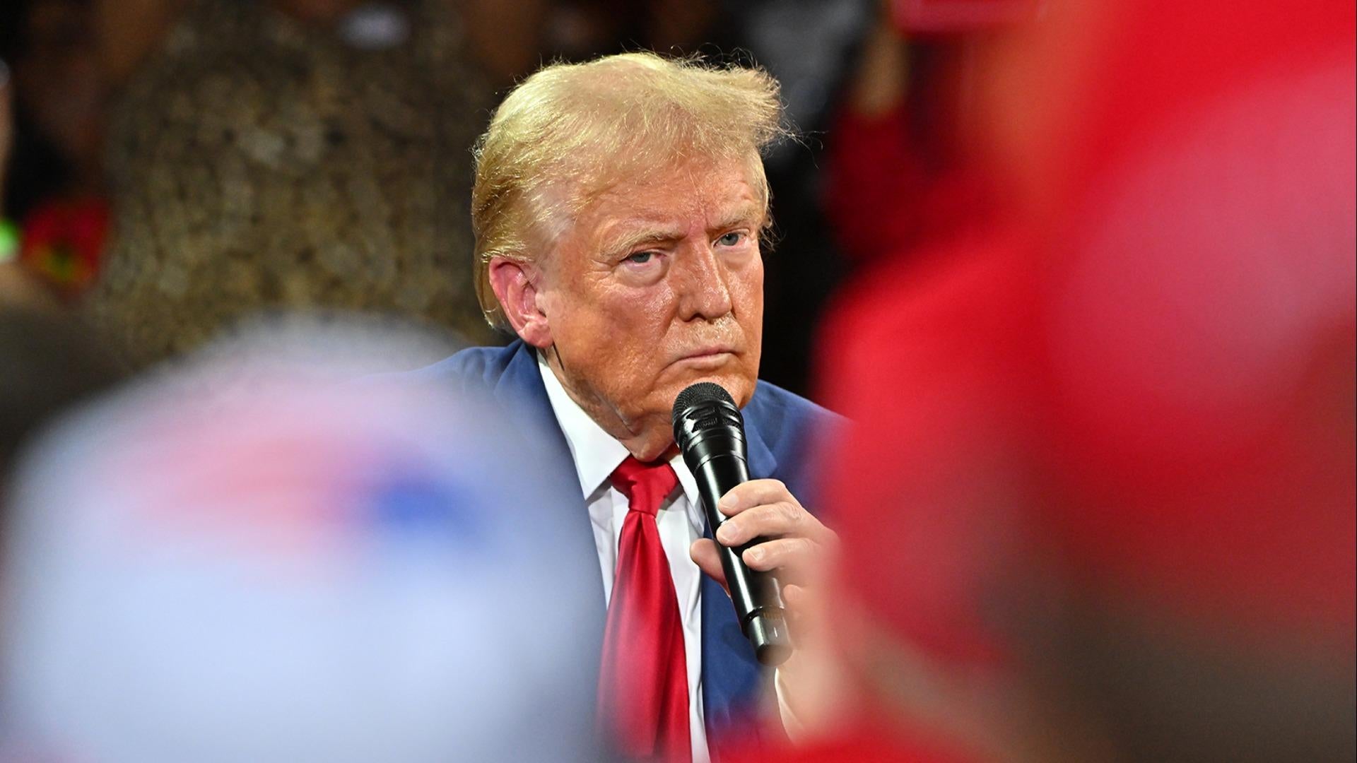 Trump campaigns in Michigan in first appearance since apparent ...