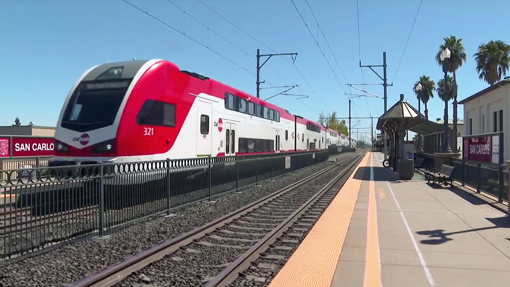 Caltrain completes rollout of all-electric fleet between San Jose, San ...