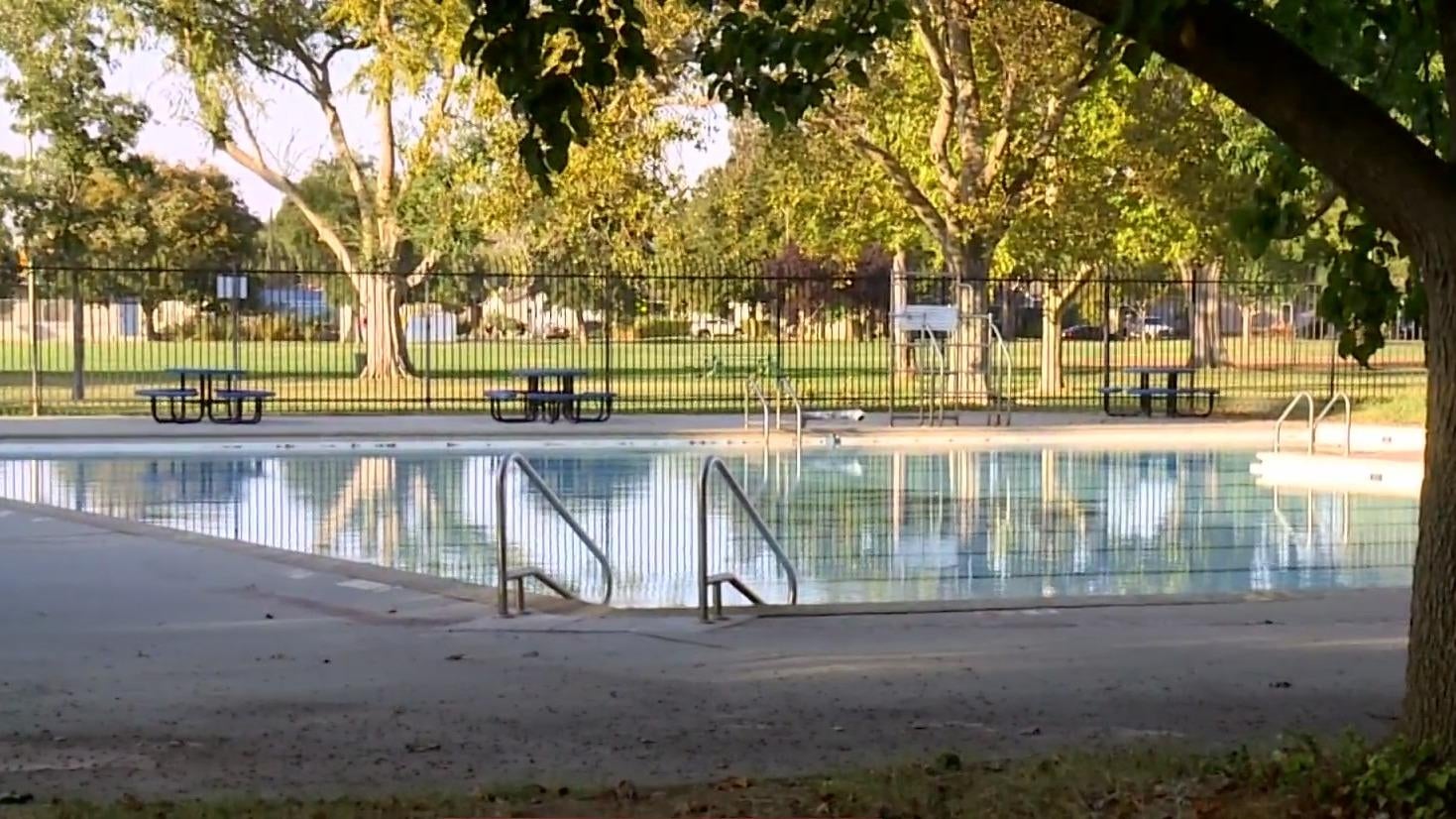 Why Sacramento pools remain closed during October heat wave - CBS ...